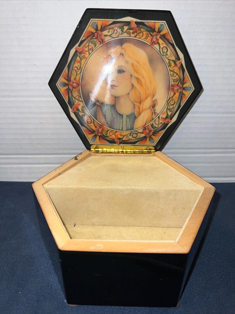 Limited Edition 1986 Rapunzel Hexagonal Musical Jewelry Box Long Ago ...