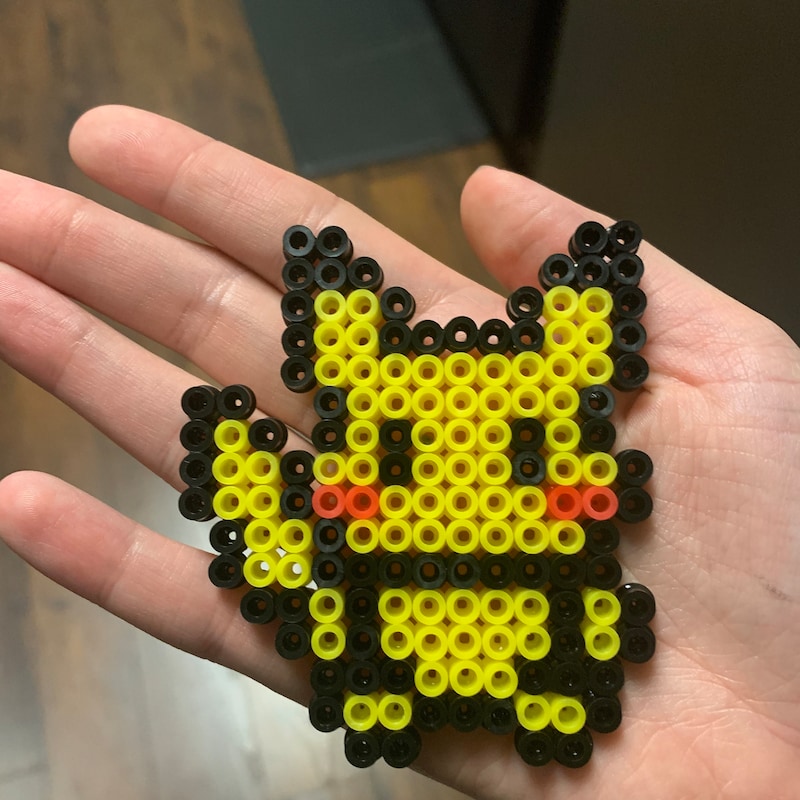 Pikachu Perler - Etsy