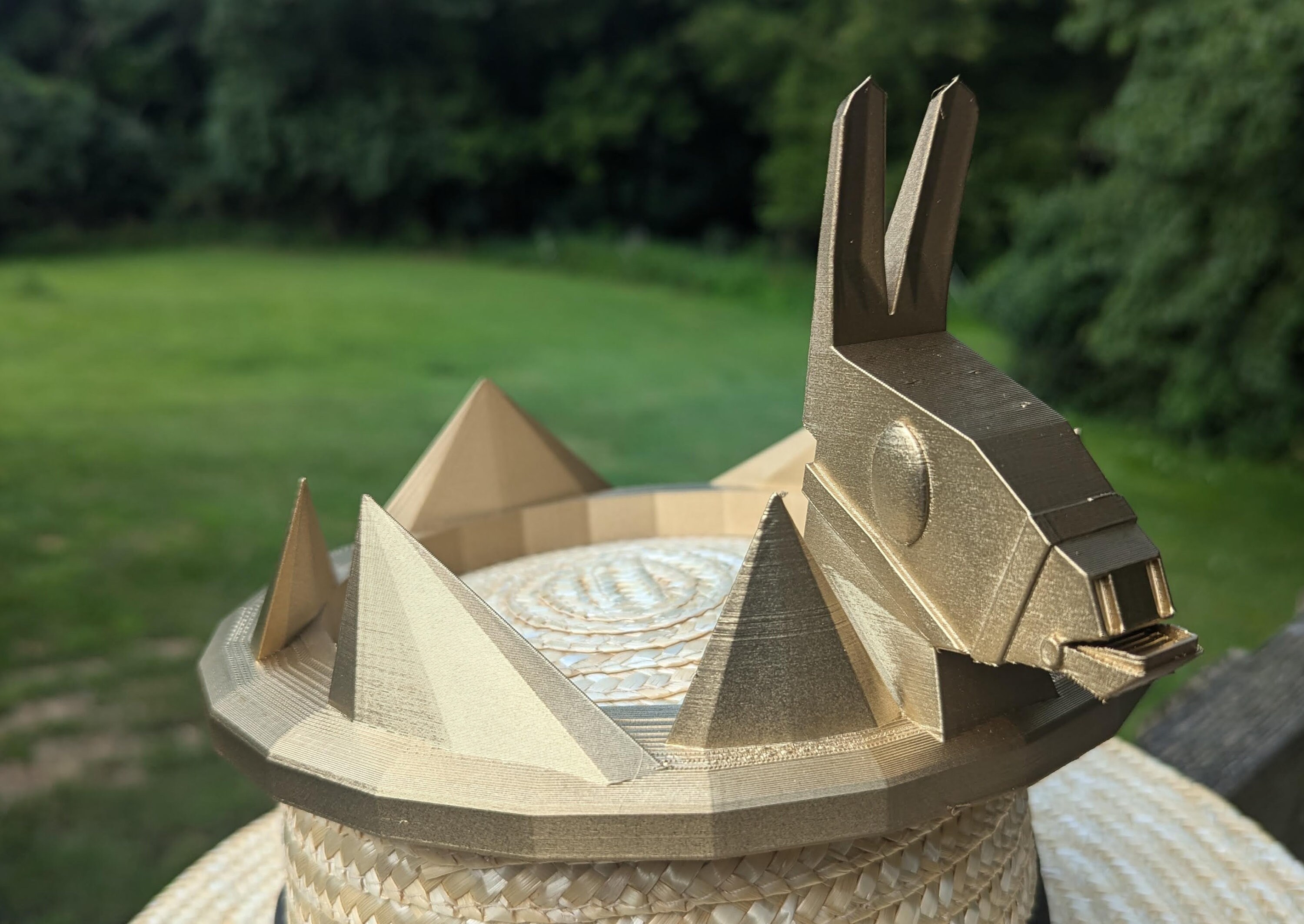 Gold Painted 3D Printed Epic Victory Crown Fort Game Crown Llama Crown ...
