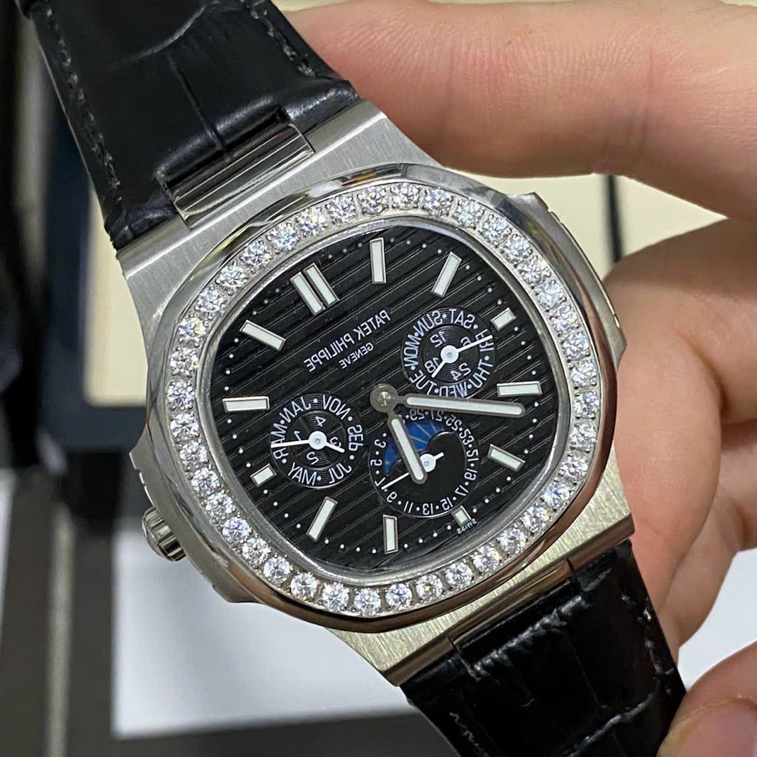 Patek Philippe Nautilus 5740 Black Dial 41mm , Stainless Steel Patek ...