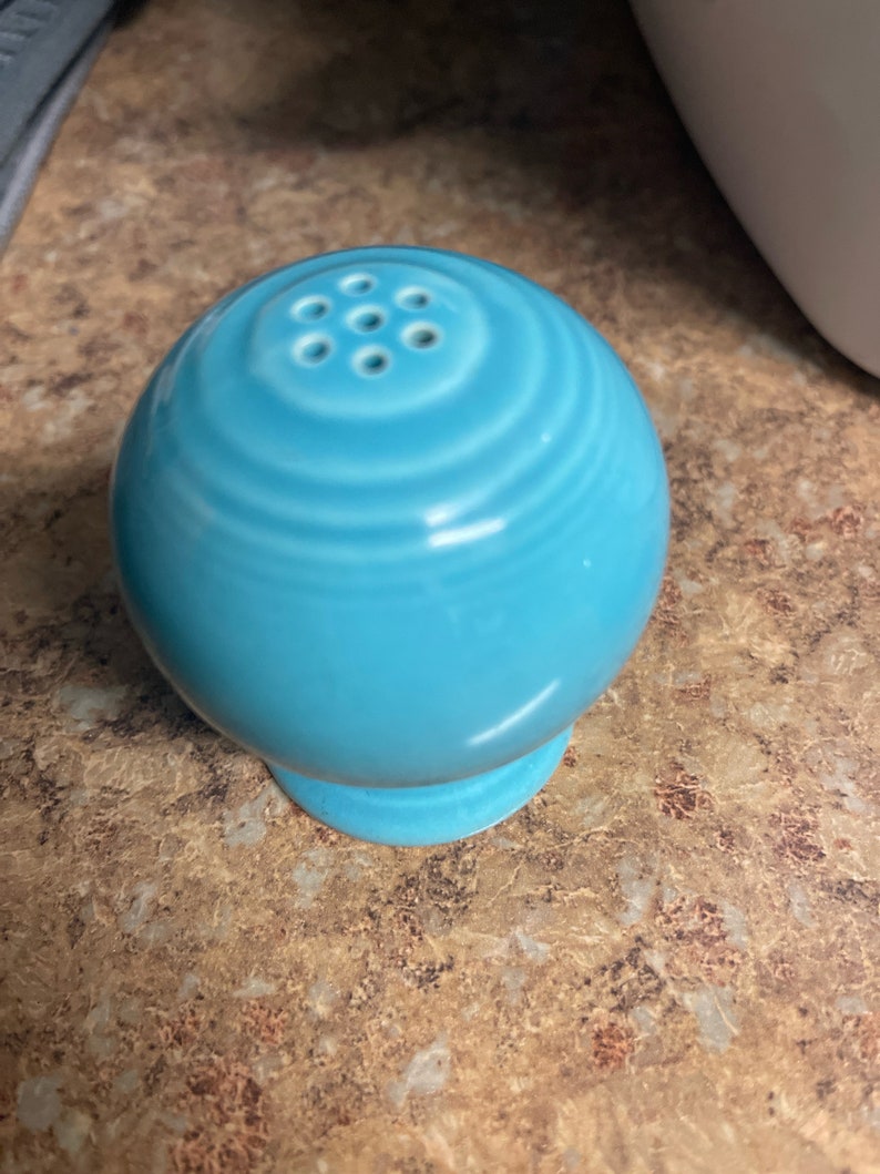 Fiesta Ware One Salt or Pepper Shaker in Colbalt Blue, Purple, Dark ...