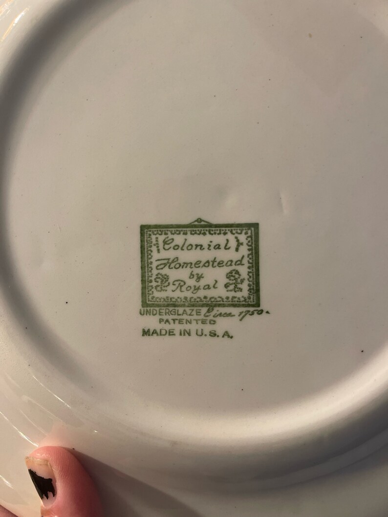 Vintage Colonial Heritage by Royal - Etsy