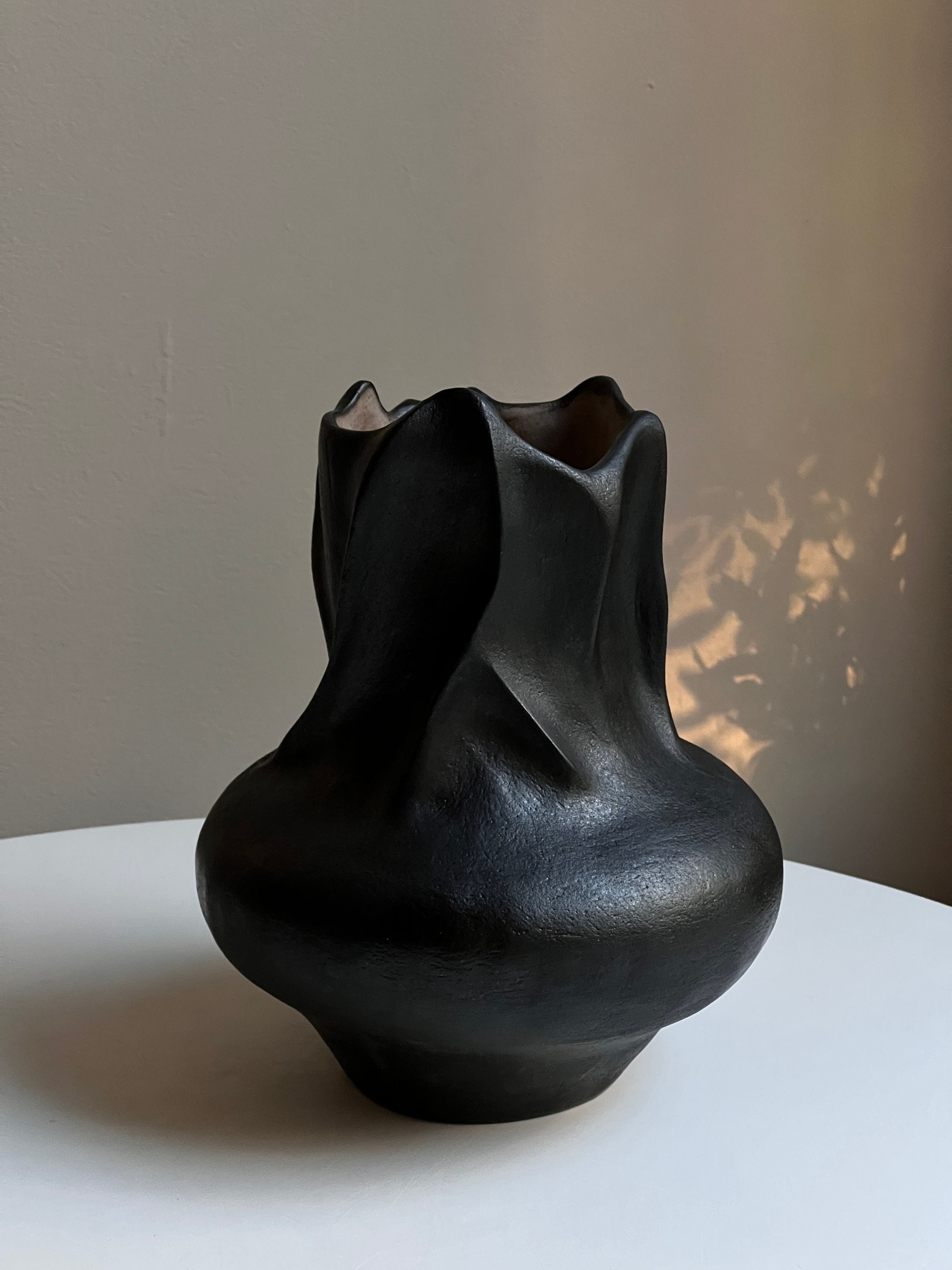 Black Ceramic Vase Nightfall - Etsy