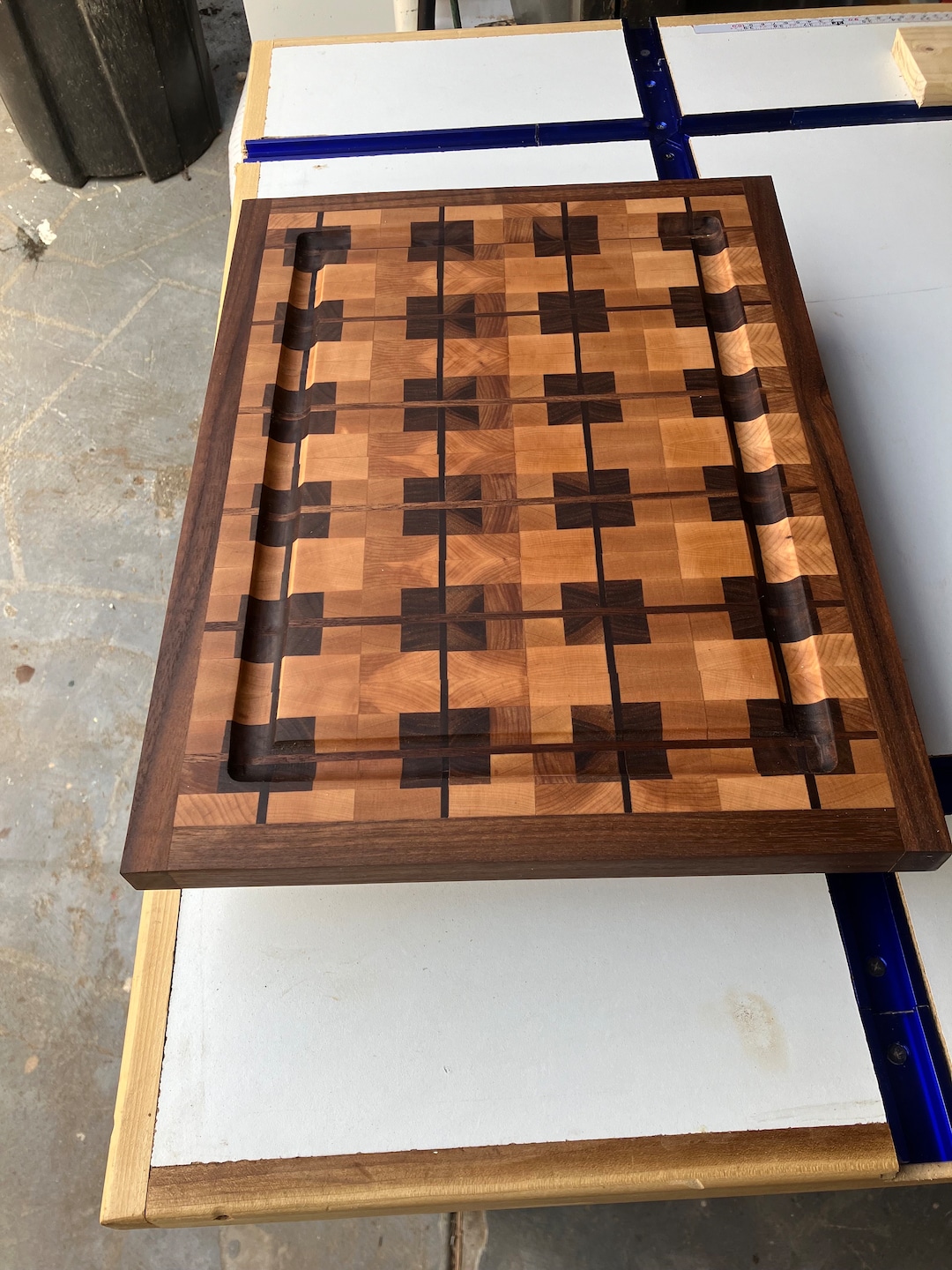 End Grain Cutting Board - Etsy