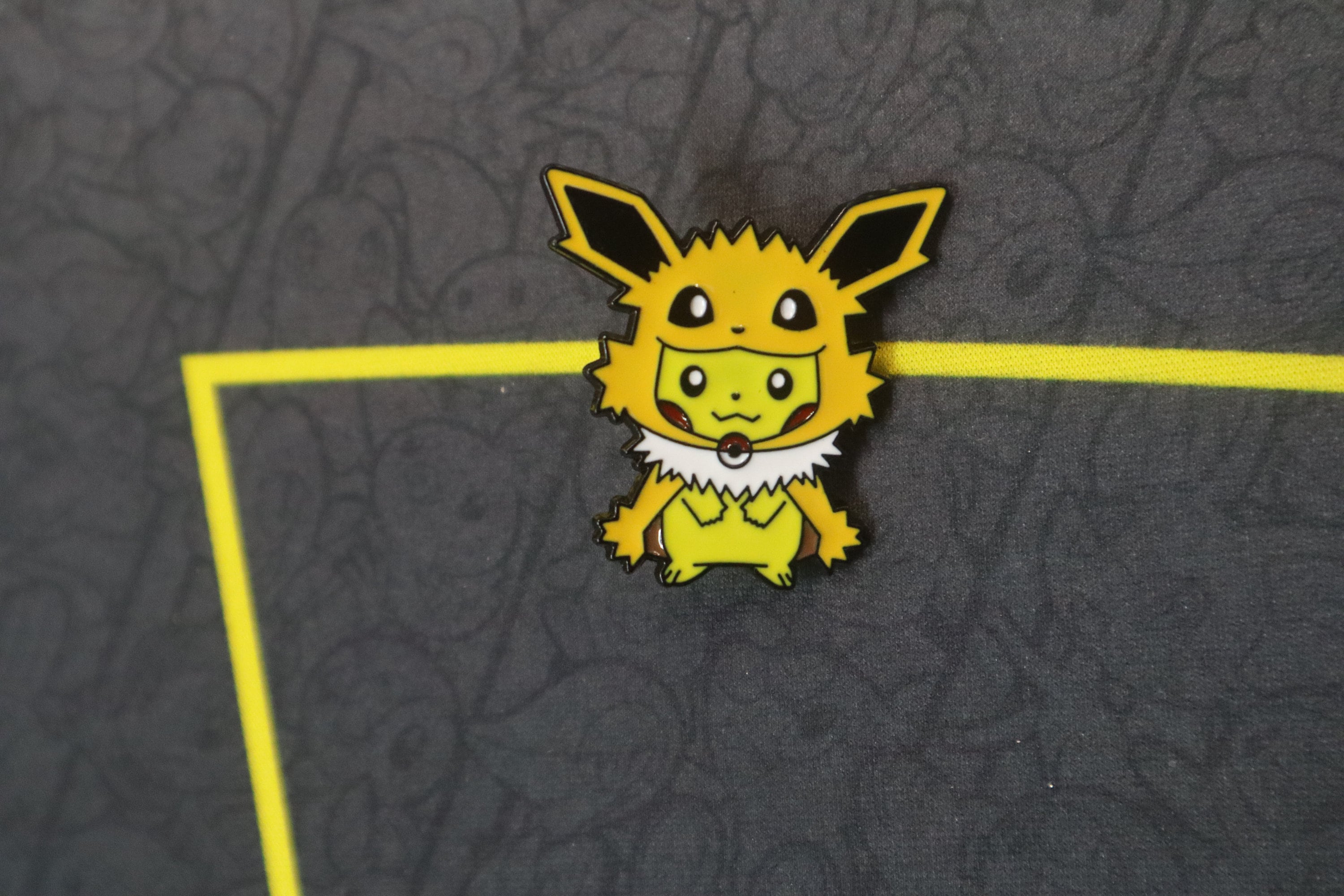 Eevee Evolutions Pokémon Enamel Pins X Pikachu Pins and Gengar - Etsy