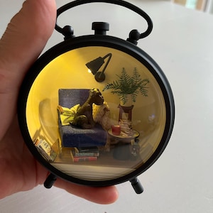 Living Room Diorama in Vintage Alarm Clock - Etsy