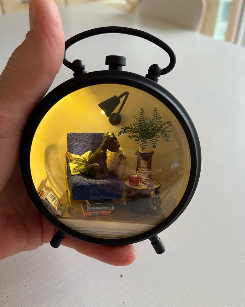 Living Room Diorama in Vintage Alarm Clock - Etsy