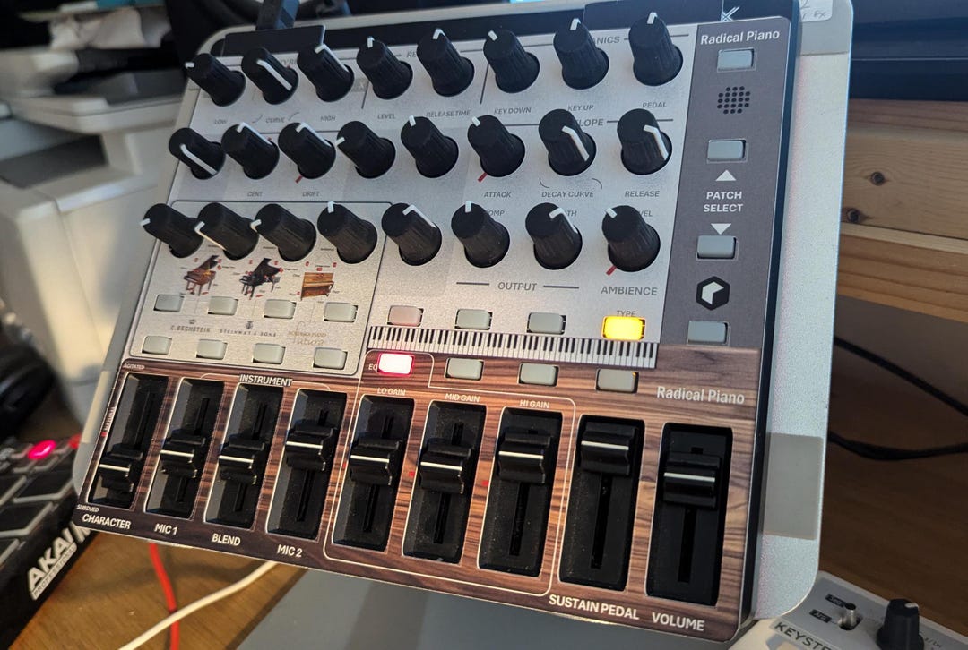 Radical Piano Virtual Instrument - Akai Midimix Controller Overlay for Reason. Midi Mapping ...