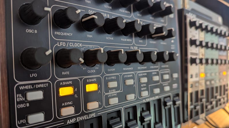 Repro 1 VST u-he Akai Midimix Controller Overlay for Reason. Midi ...