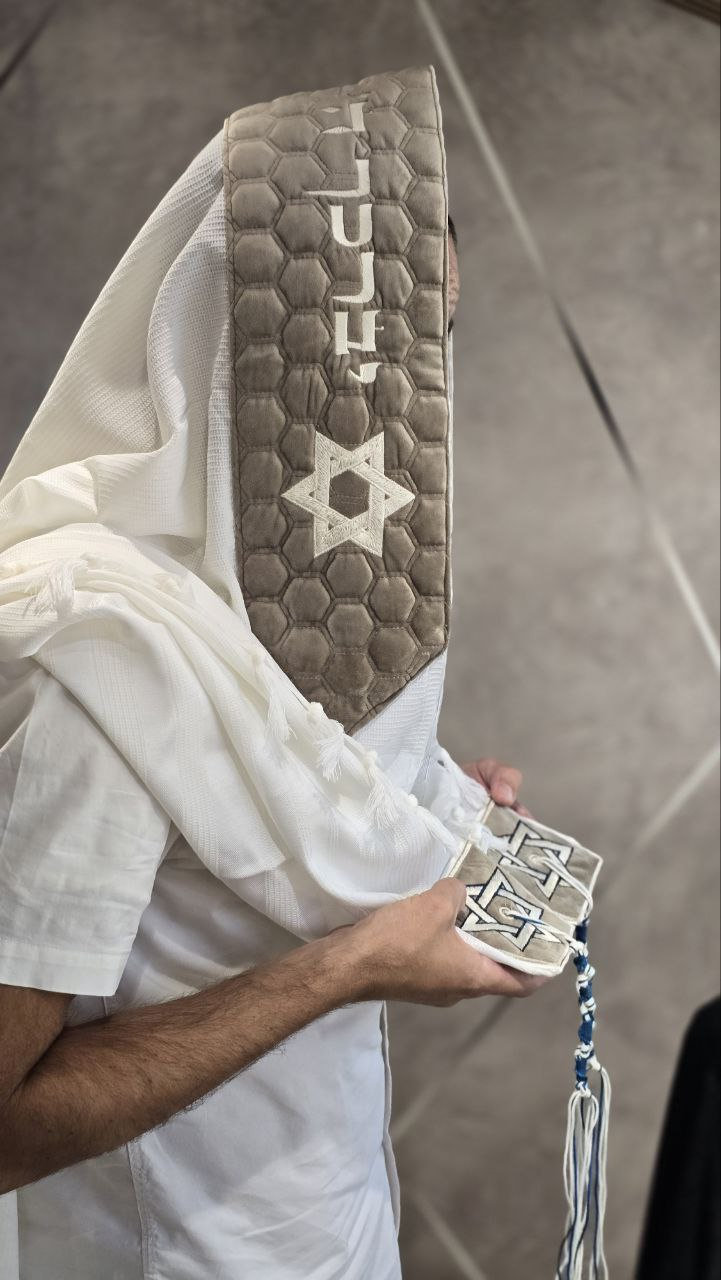 Handmade Judaica Art Embroidered Wool Talit for Men Wool Talit With ...