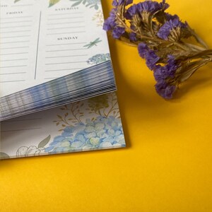 Floral Weekly Desk Pad: Your сottagecore Weekly Planner Notepad for ...