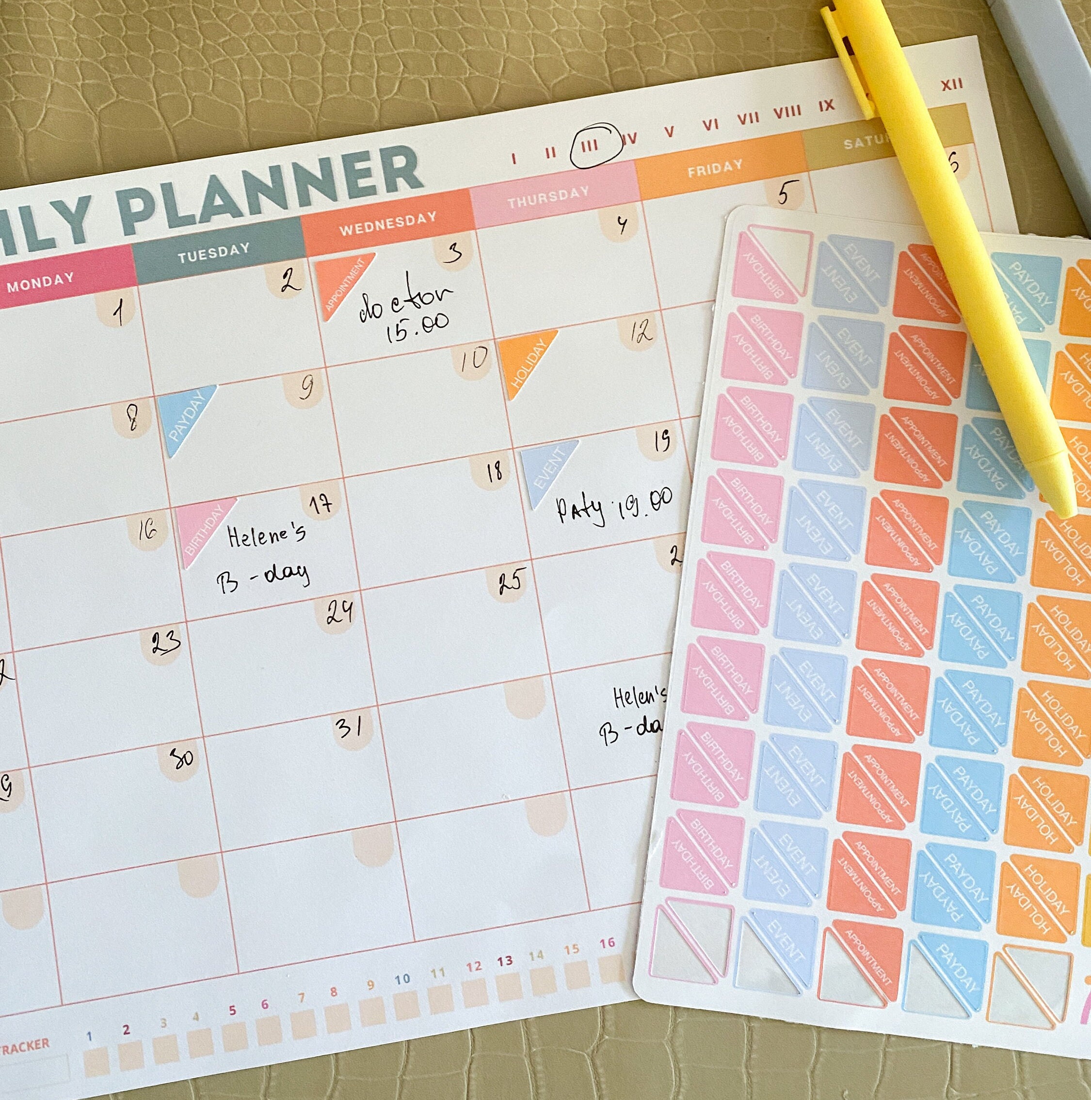 A4 Monthly Planner Pad. Desk Planner Monthly Notepad - Etsy