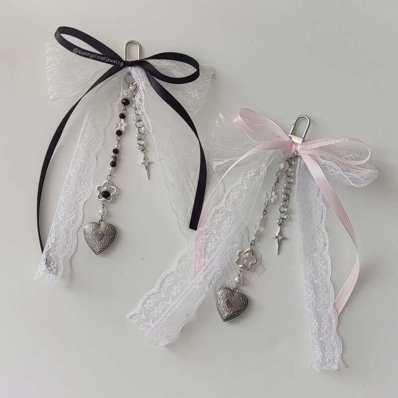 Lace Keychain - Etsy