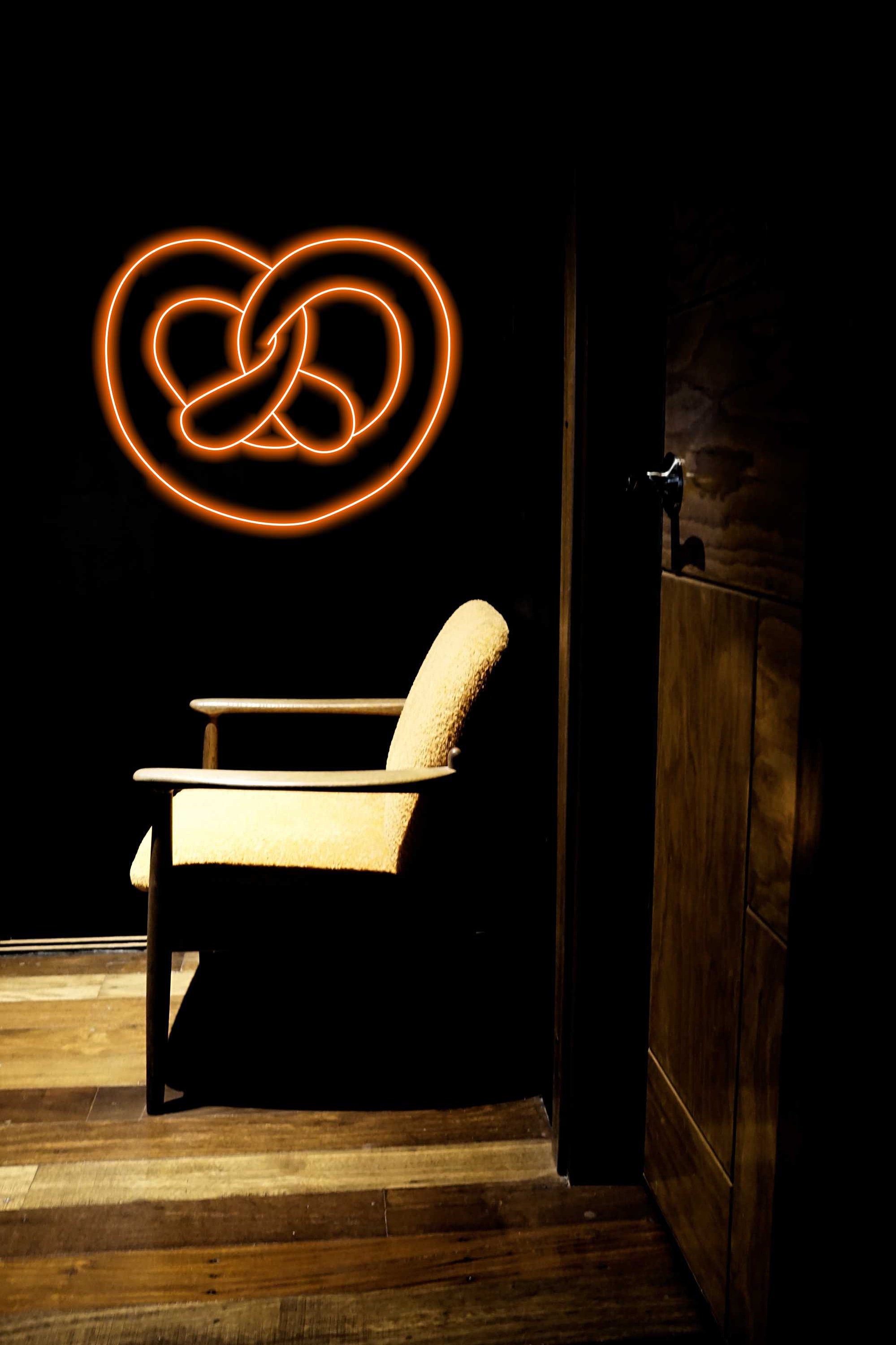 Pretzel Neon Sign for Bakery or Cafe. Coffee Bar Led Sign - Etsy