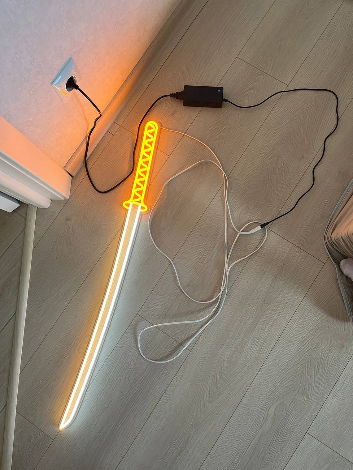 Katana Neon Sign for Wall Decor. Japanese Samurai Sign - Etsy