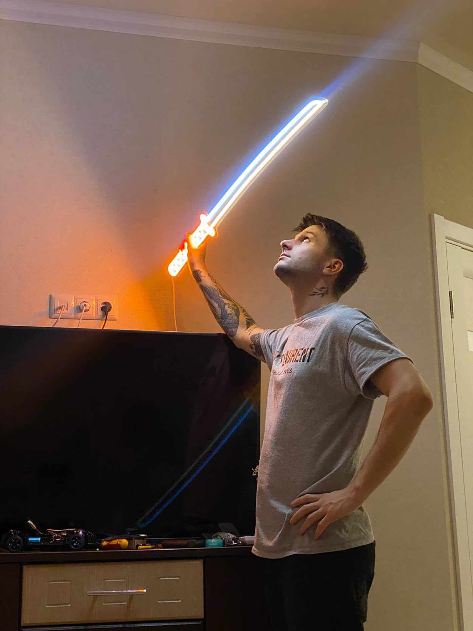 Katana Neon Sign for Wall Decor. Japanese Samurai Sign - Etsy