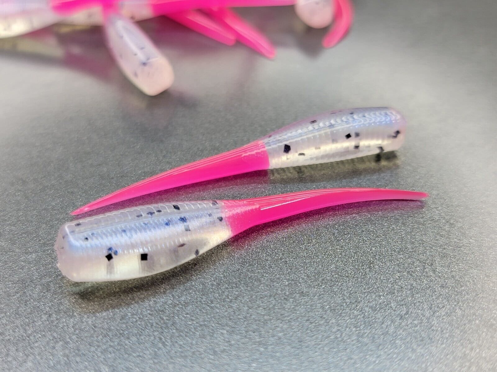 2" SLAB HUNTER 24 Pack "monkey Milk/ Hot Pink" Grubs Jigs Crappie ...