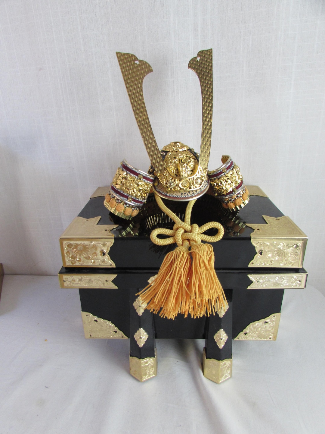 Japanese Armor Helmet Samurai Crown Shishi Hoshuui Kabuto Helmet With ...