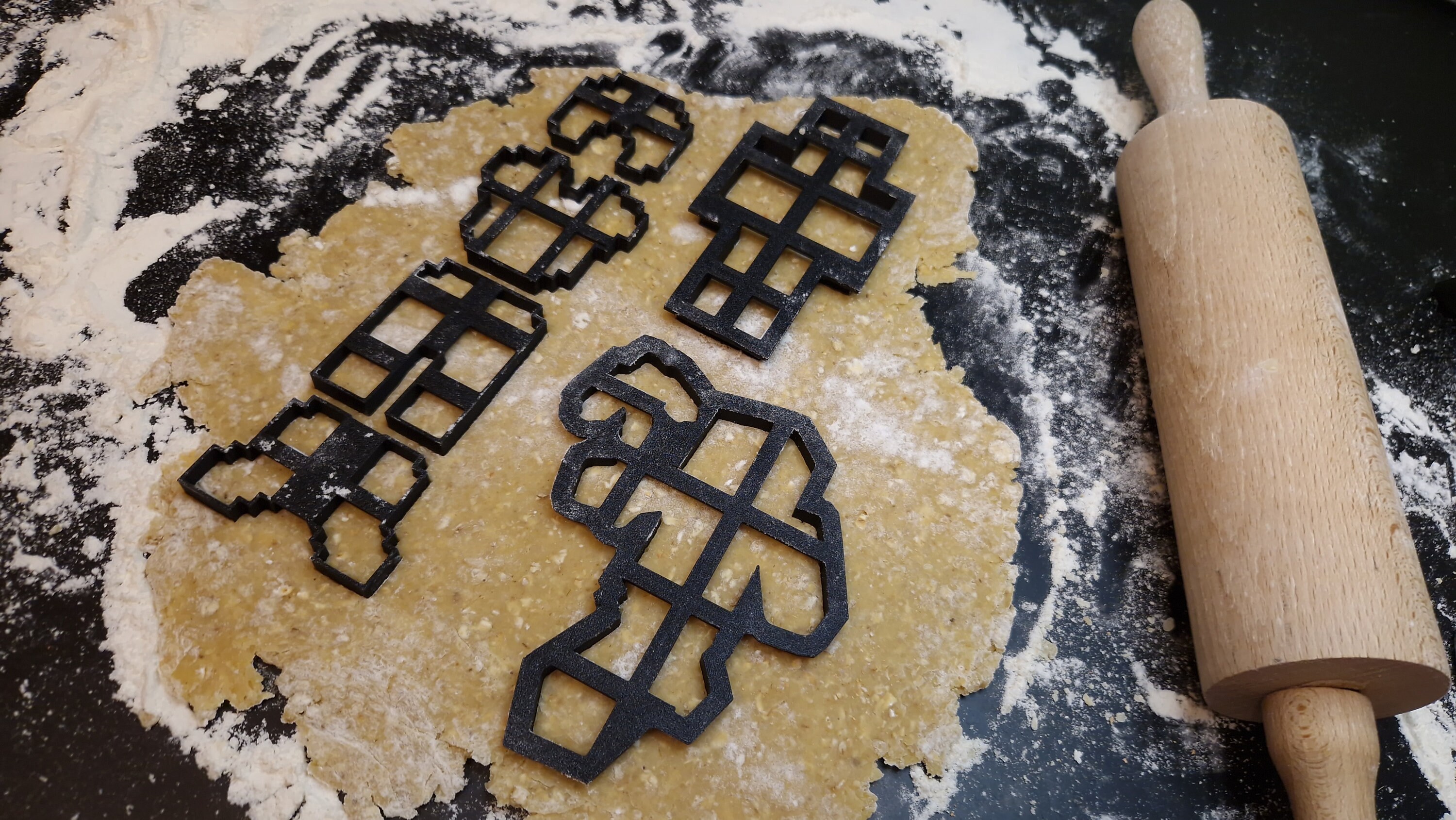 Mine & Munch: 3D Printed Minecraft Cookie Cutter Set Steve and Amour ...