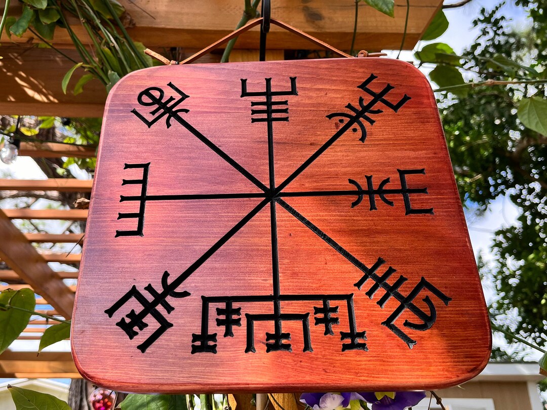 Handcrafted Carved Wood Vegvisir Nordic / Viking Wayfinder Compass Sign ...