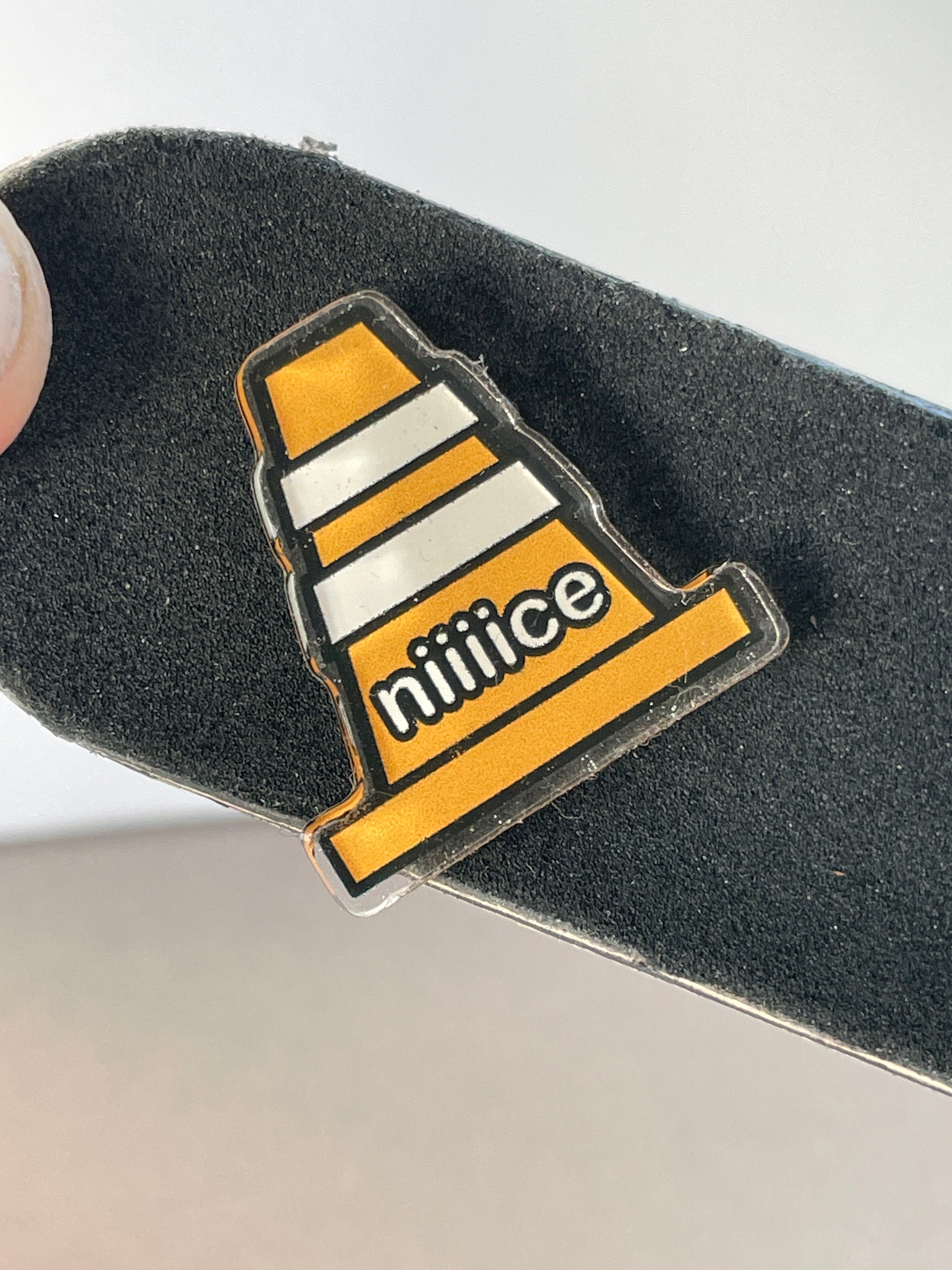 Niiiice Pins - Miniature Cone Pin for Poking Holes Into Fingerboard ...