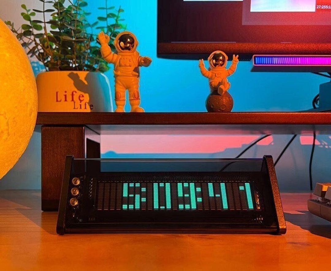 Cyberpunk VFD Clock With Music Spectrum Analyzer, Vacuum Fluorescent ...