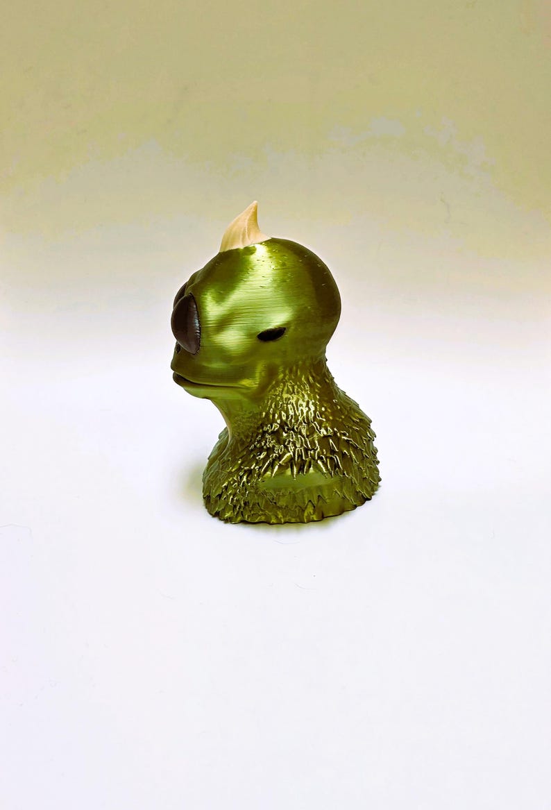 Sleestak Bust | Retro Sci-fi Lizard Statue | Land of the Lost ...