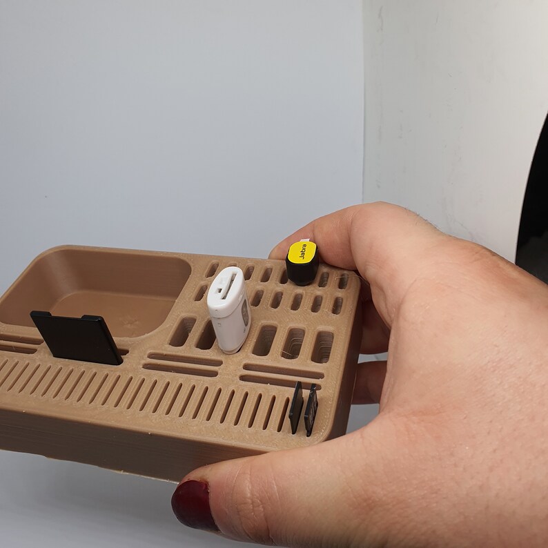Compact Desk Organizer, 3D Printed Sd/microsd/usb Holder, Perfect for ...