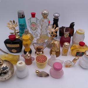 Huge Lot of Avon Vintage Perfume #2 - Etsy