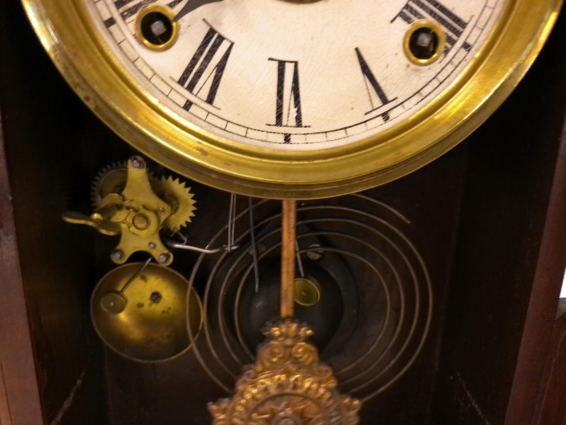 E N Welch 1900's Wood Mantle Clock Comes With Brass Key Works - Etsy