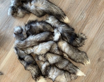 Silver Fox Fur Tails Set of Five - Etsy