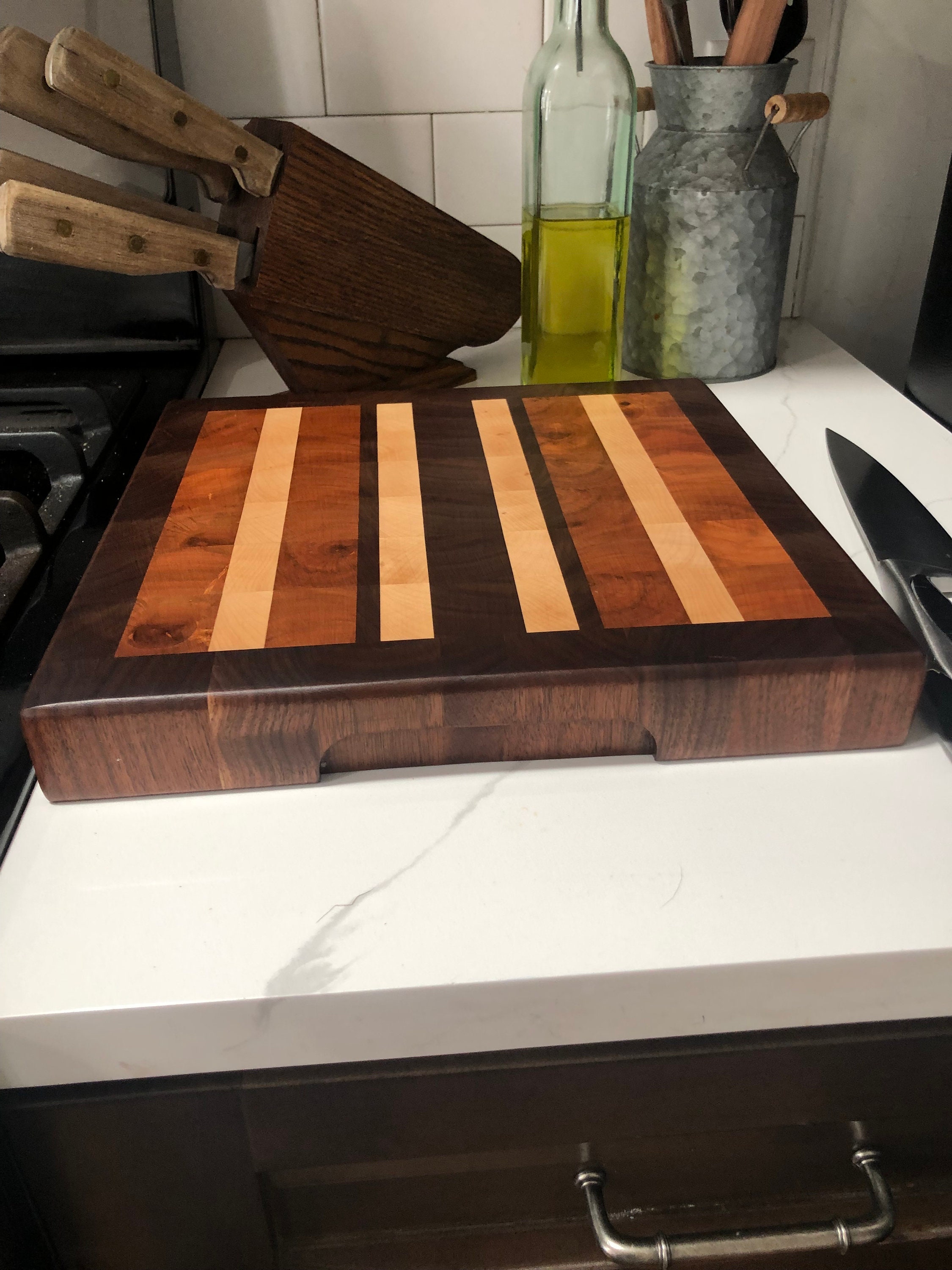 Heirloom Quality End-grain Cutting Board Made of Black and English ...