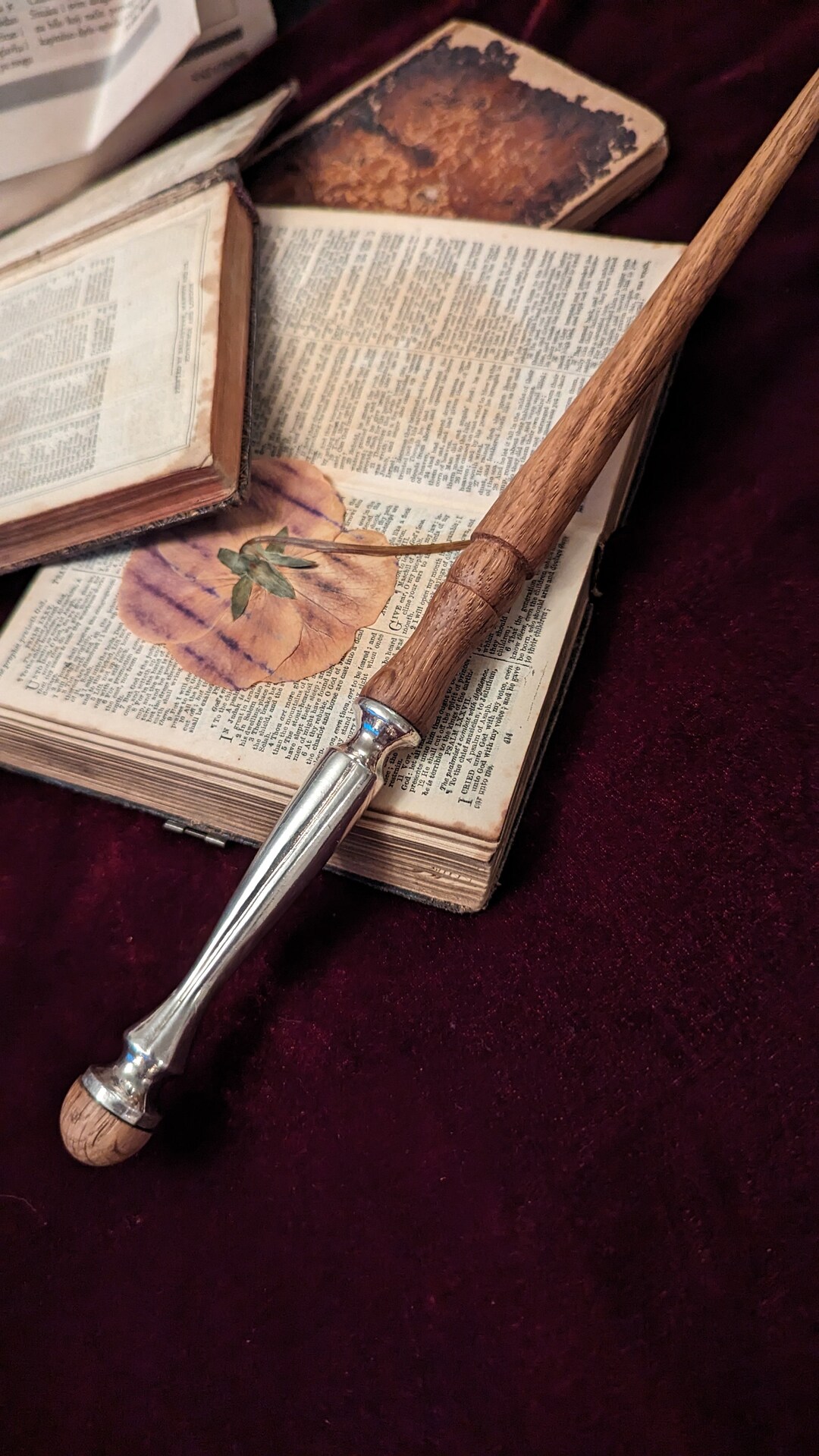 Rexan Hand-made English Oak Wand - Etsy