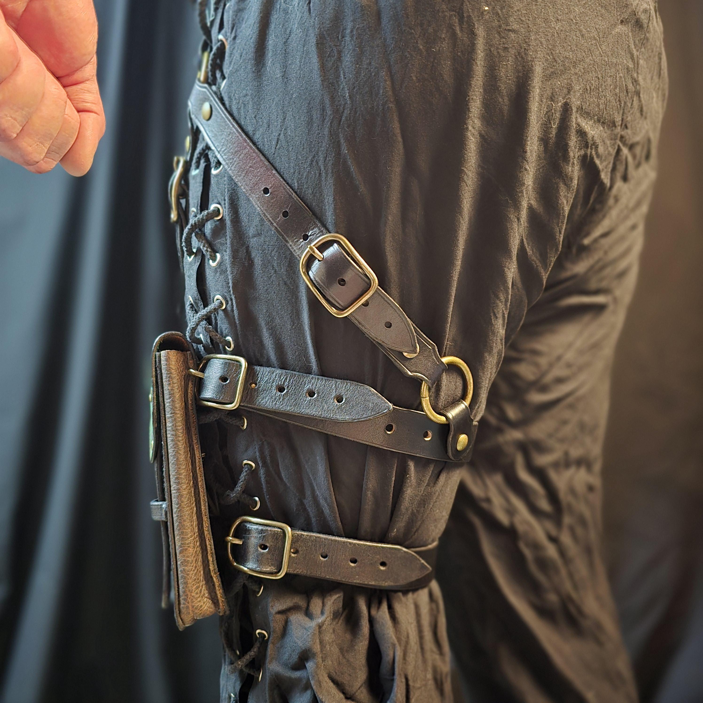 Viper Alchemist Leather Thigh Holster: LARP Cosplay Potion Baldric - Etsy