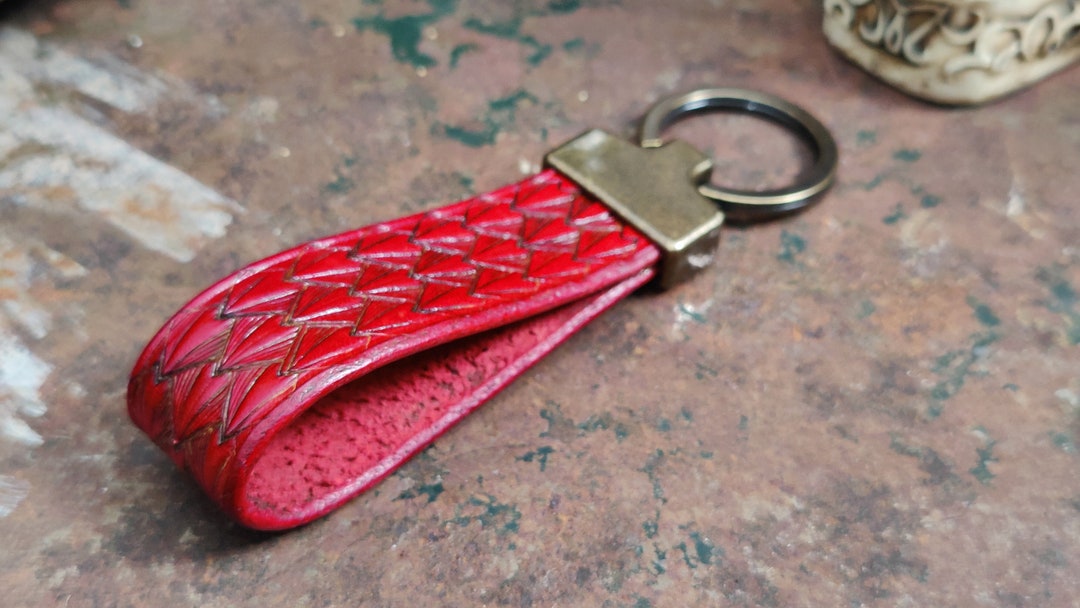 Leather Dragon Scale Keychain - Etsy