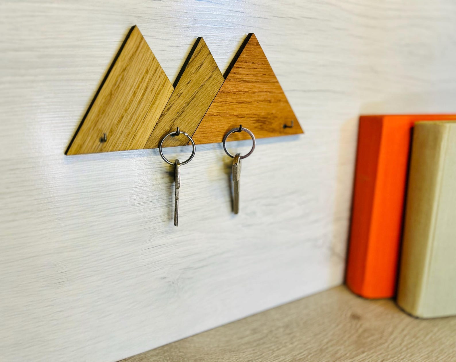 Handmade Wooden Key Holder Wall-mounted Key Organizer, Rustic Entryway ...