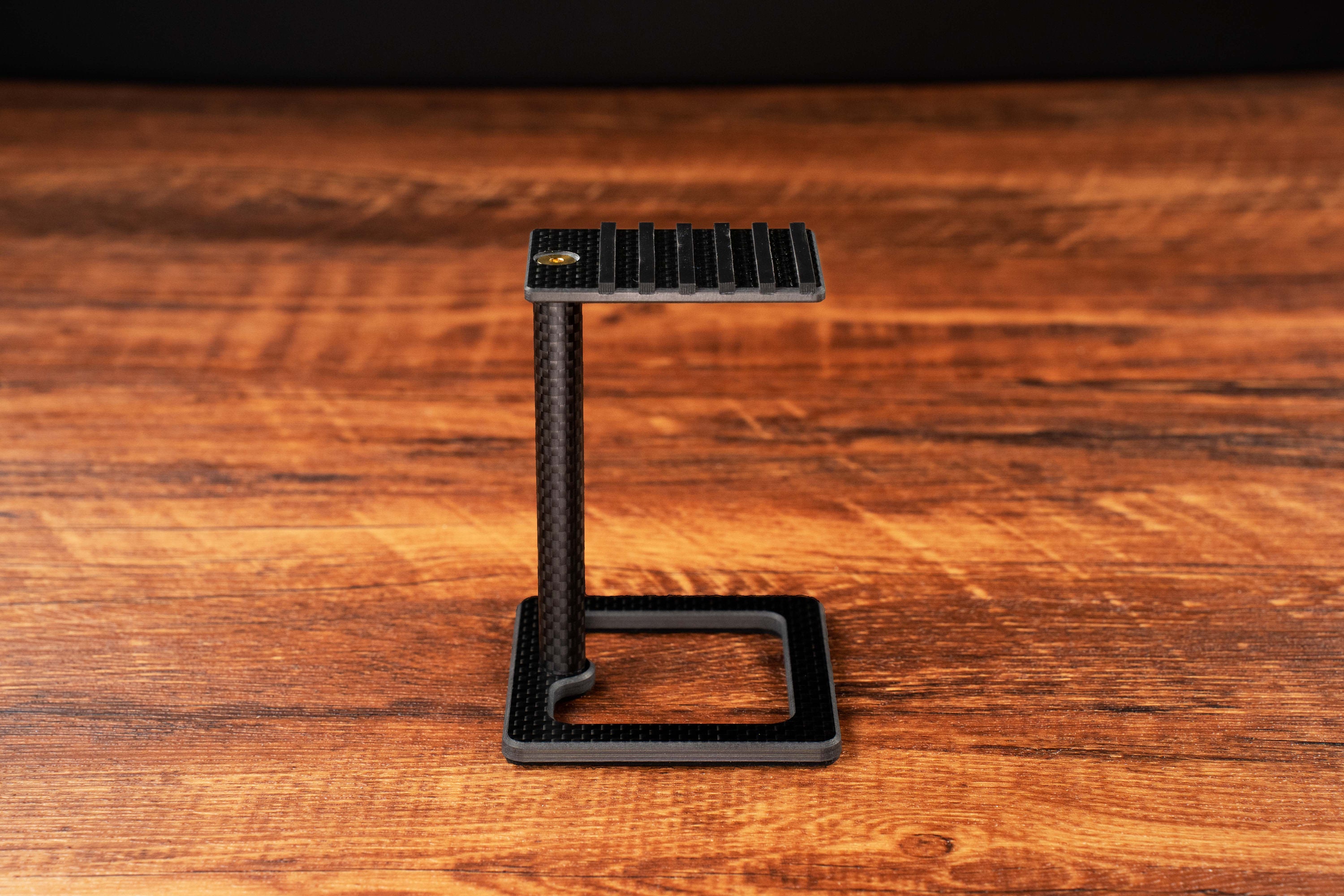 Carbon Fiber Watch Stand | Full Carbon Fiber Construction | Gold ...
