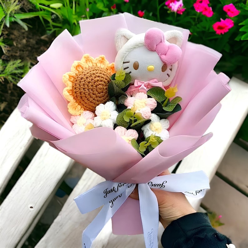 Hello Kitty and Kuromi Bouquet, Sanrio Bouquet, Crochet Flower Bouquet ...