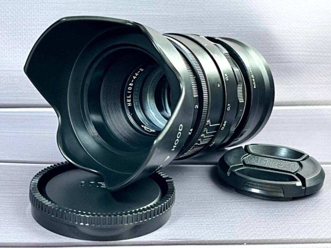 KMZ HELIOS-44-2 F2/58mm M42 Portrait Lens With Perfect Bokeh, Vintage ...