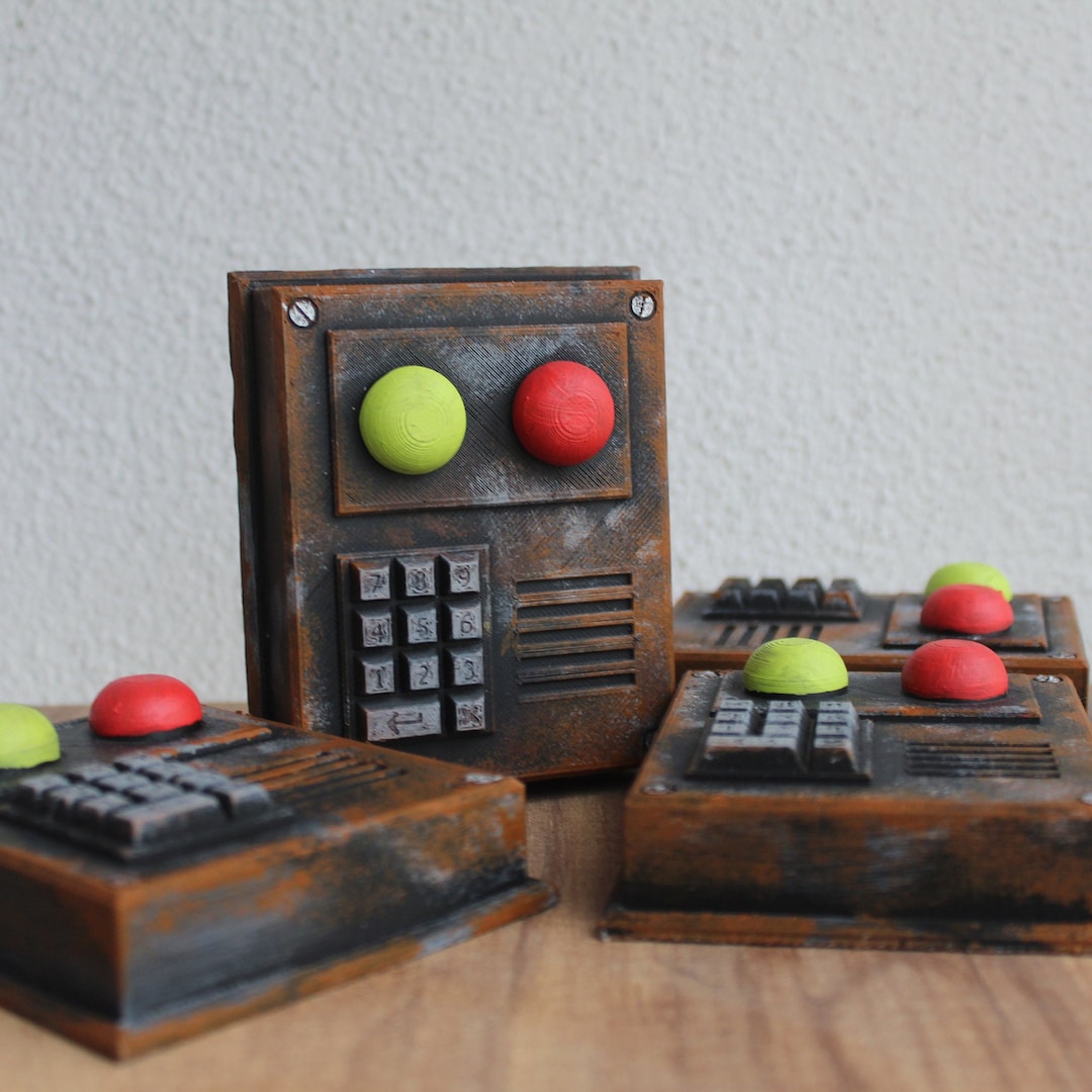 Rust Codelock Life Size 4'' 10cm - Etsy