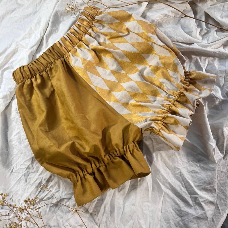 Yellow-gold Fancy Ruffle Short Bloomers, Harlequin Clown Cosplay Shorts ...