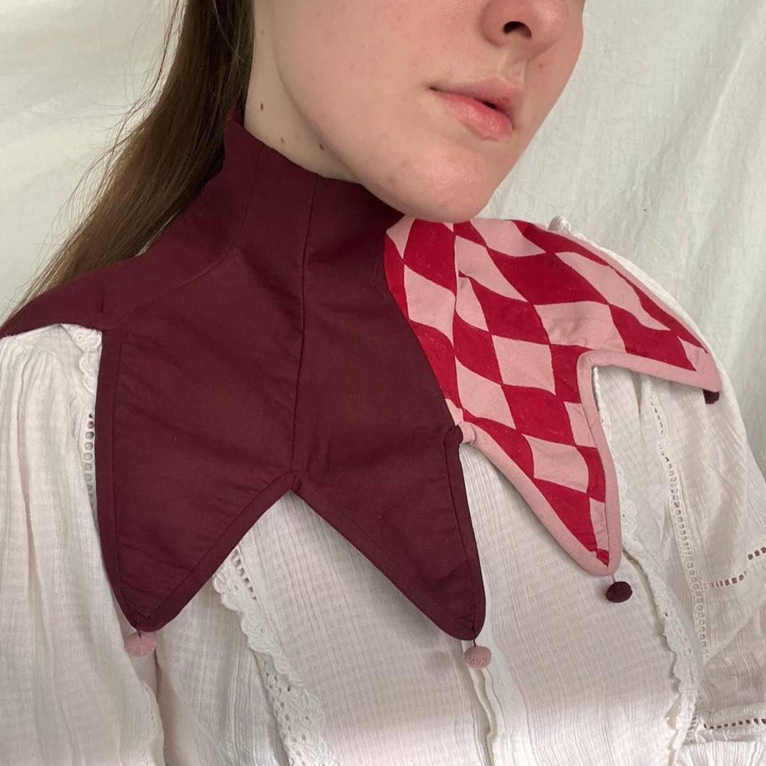 Baroque Jester Pink-burgundy, Coloring Buffoon Costume, Collar Medieval ...