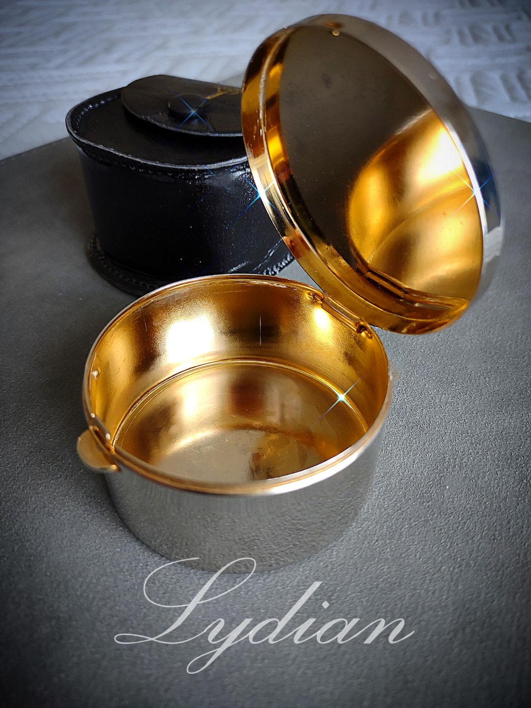 Vintage 1990's PRIEST PYX and BURSE Set, 2.25", 30mm Deep, 53g, 24kg ...