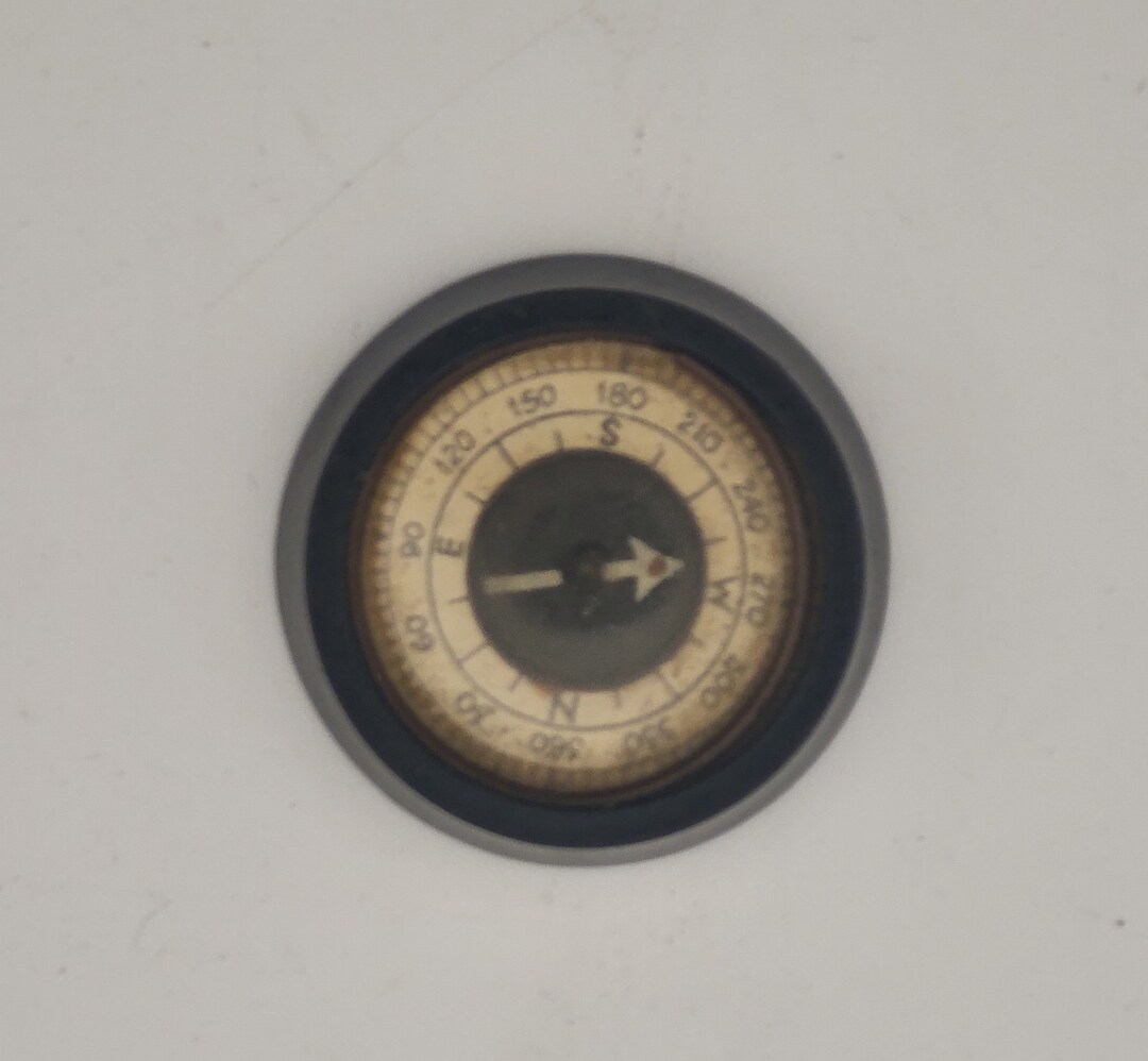 Vintage Boy Scouts Association Bakelite Miniature Compass - Etsy