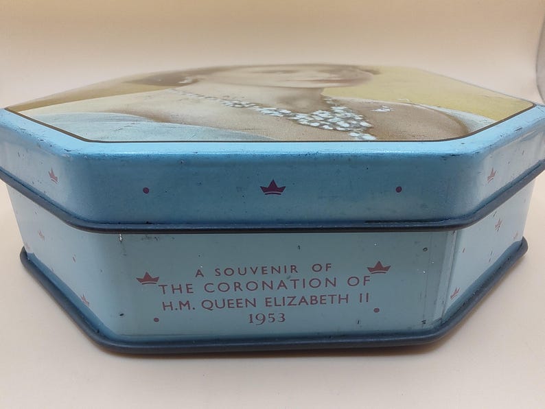 George W Horner 1953 Queen Elizabeth II Coronation Confectionery Tin ...