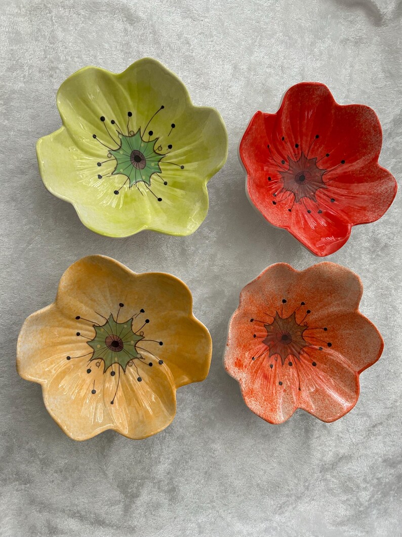 Flower Bowls Set of 4 - Floral - Colorful - Thick Plastic - Etsy