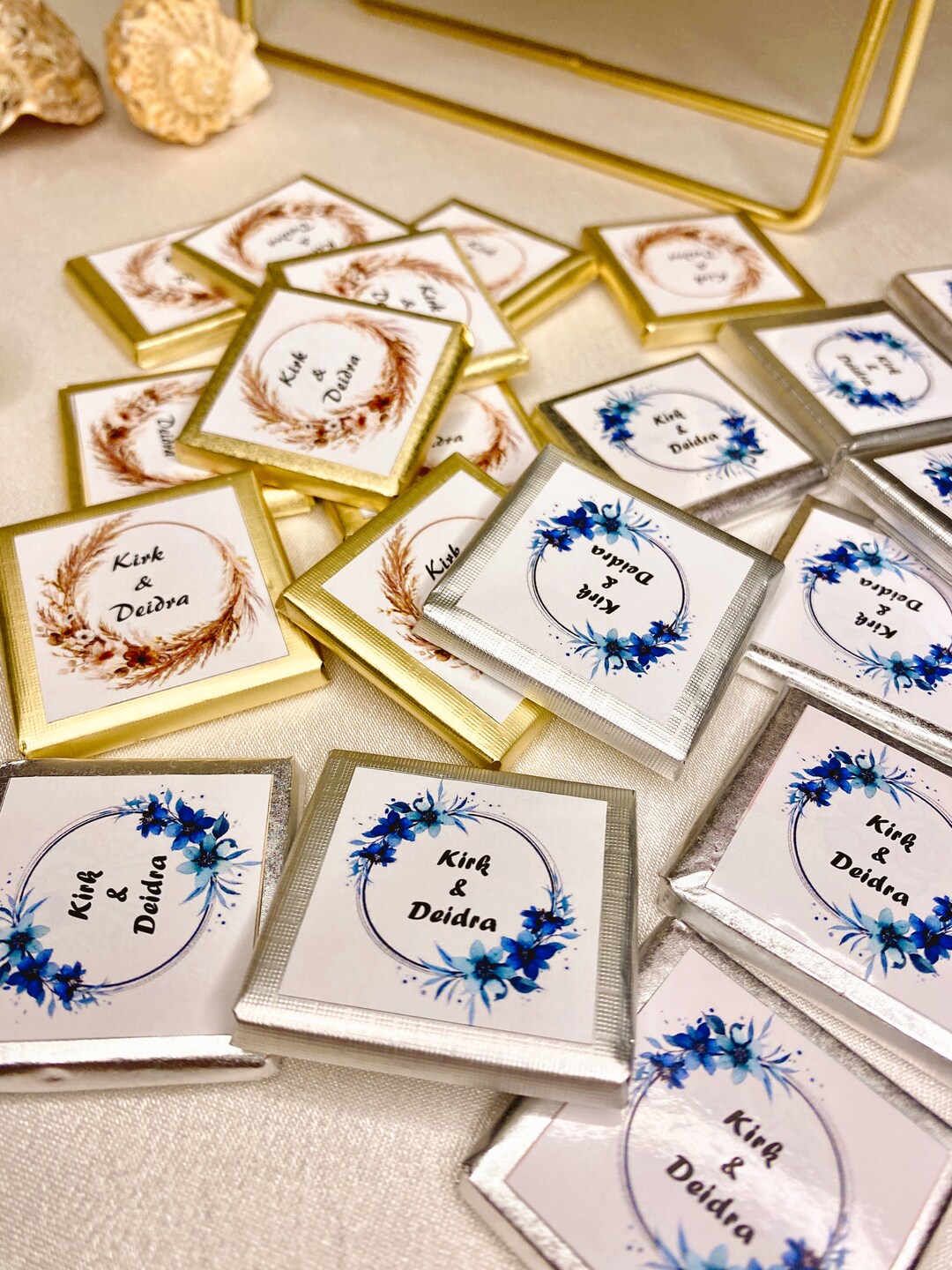 50 Wedding Favors: Customized Chocolate, Gold or Silver Packaging - Etsy