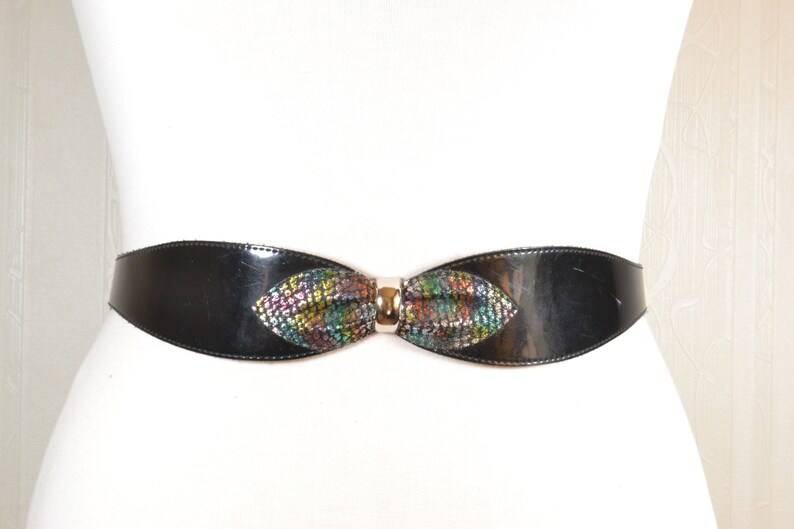 Black Patent Leather V-shaped Belt: Multicolor Bow Accent - Etsy