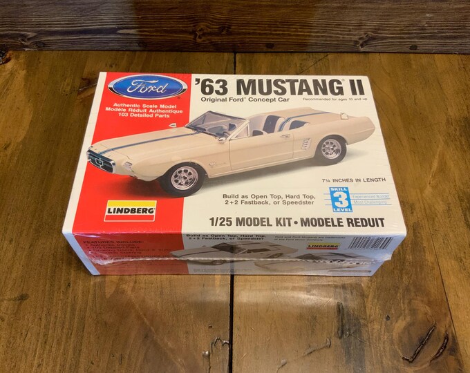 Lindberg Model Ford ‘63 Mustang II Original Ford Concept Car, Model Kit ...