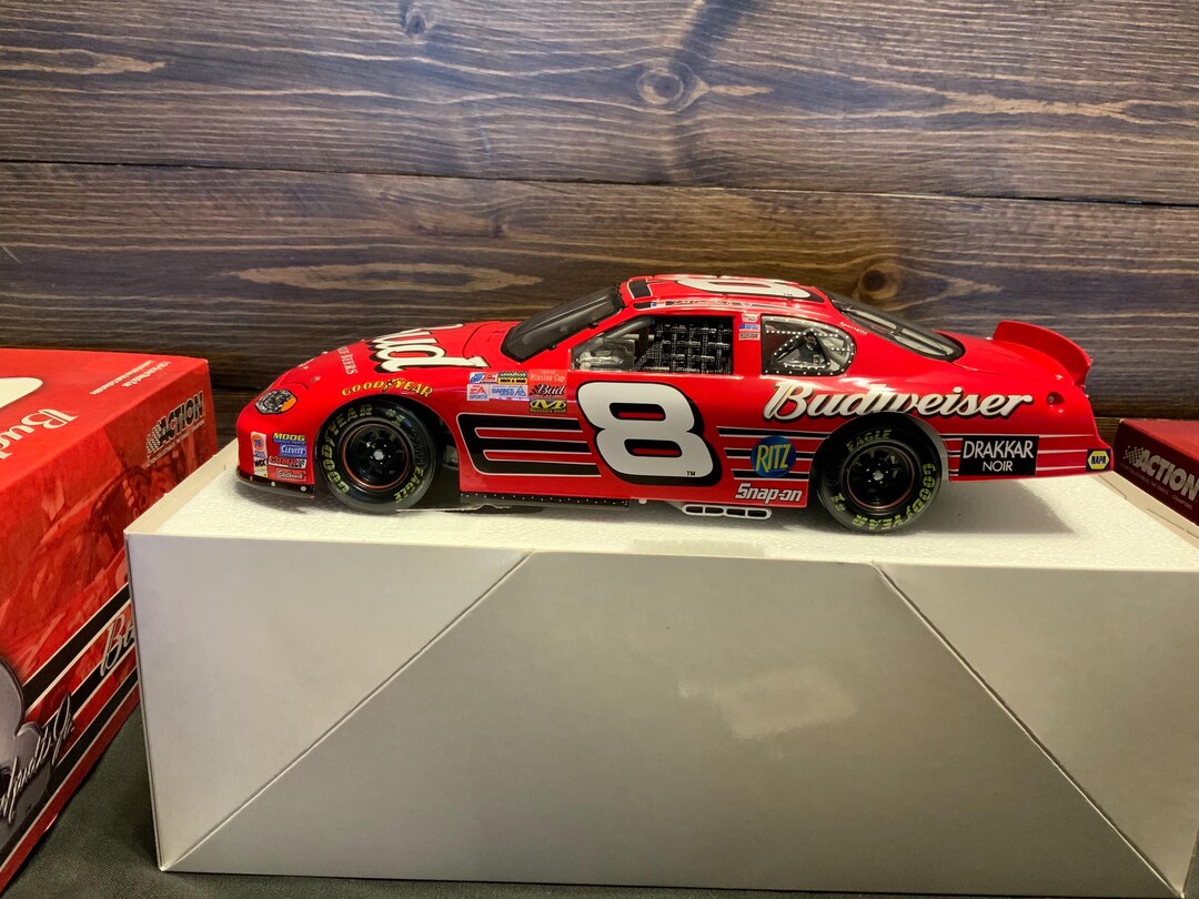 Dale Earnhardt Jr. 8 Budweiser Nascar 1:24 Scale Die Cast Stock Car ...